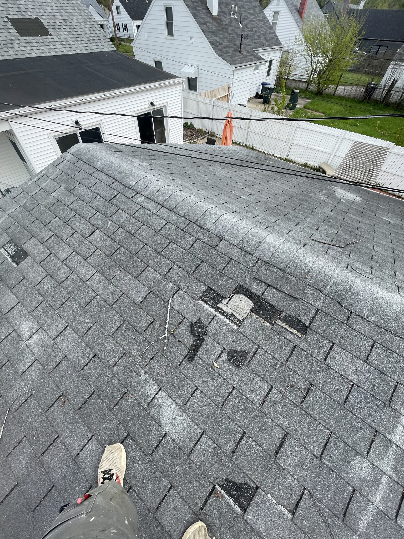 10 signs it's time to replace your roof: warning signals every home ...